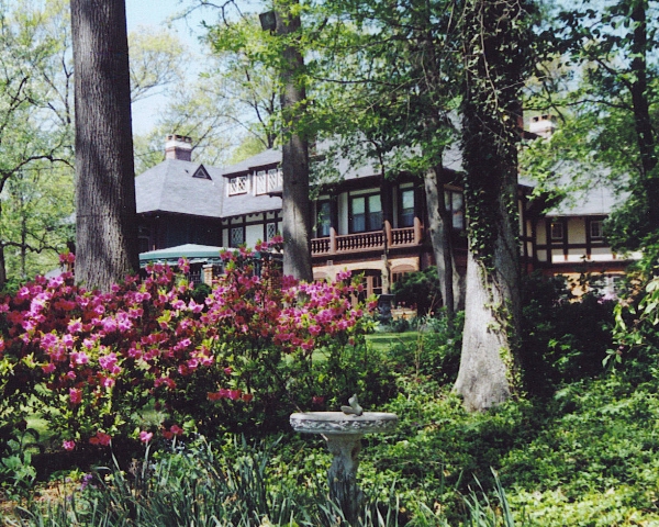 Back Gardens - Gramercy Mansion