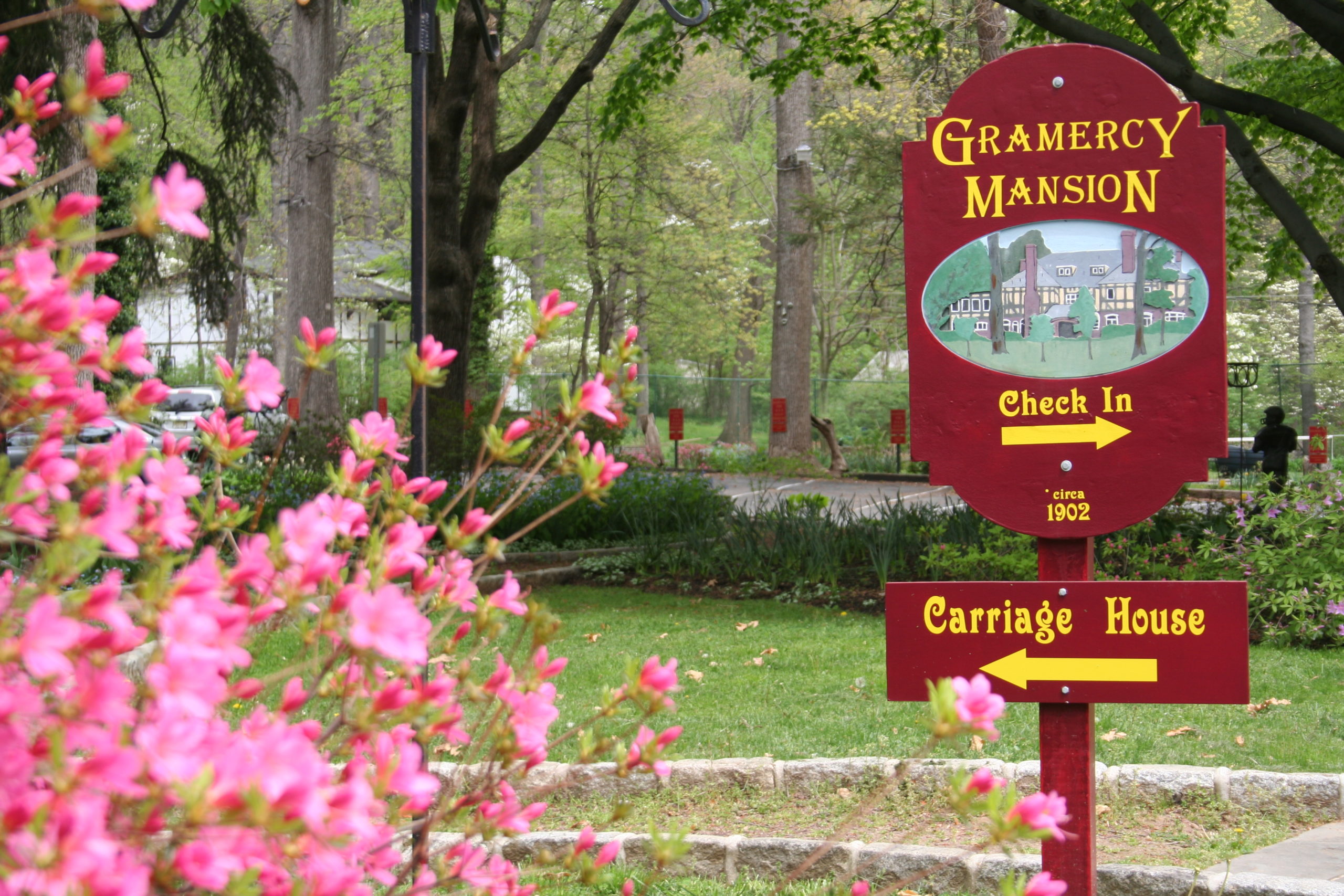 Gardens Galore | Places to Visit this Spring - Gramercy Mansion